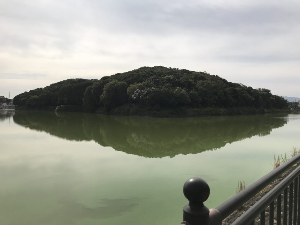Nisanzai Kofun: Japan’s Keyhole-Shaped Mounded Toumbs| MayuSmile USA